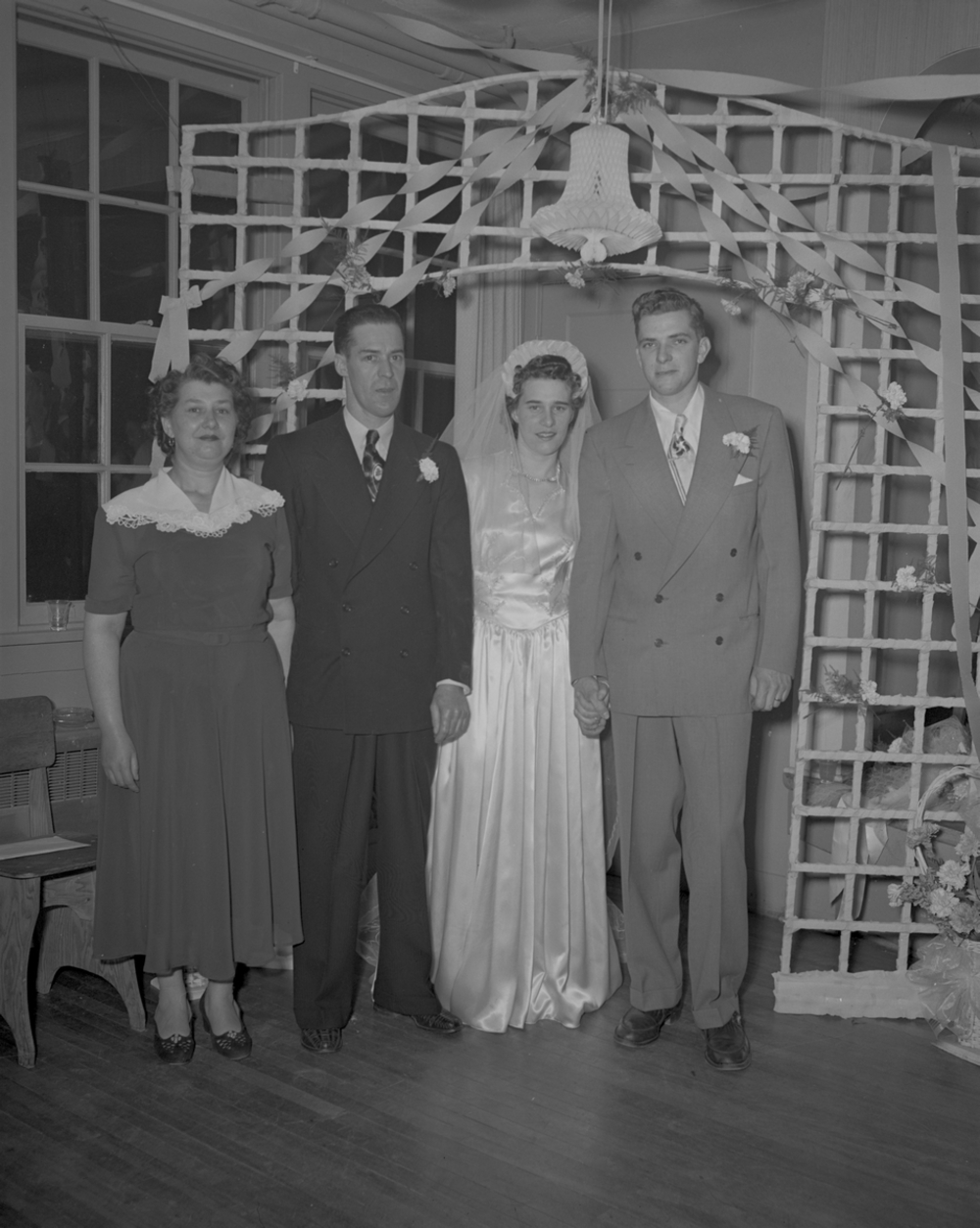 Title: Robert and Dorothy Haudenschild Wedding on March 22, 1952
